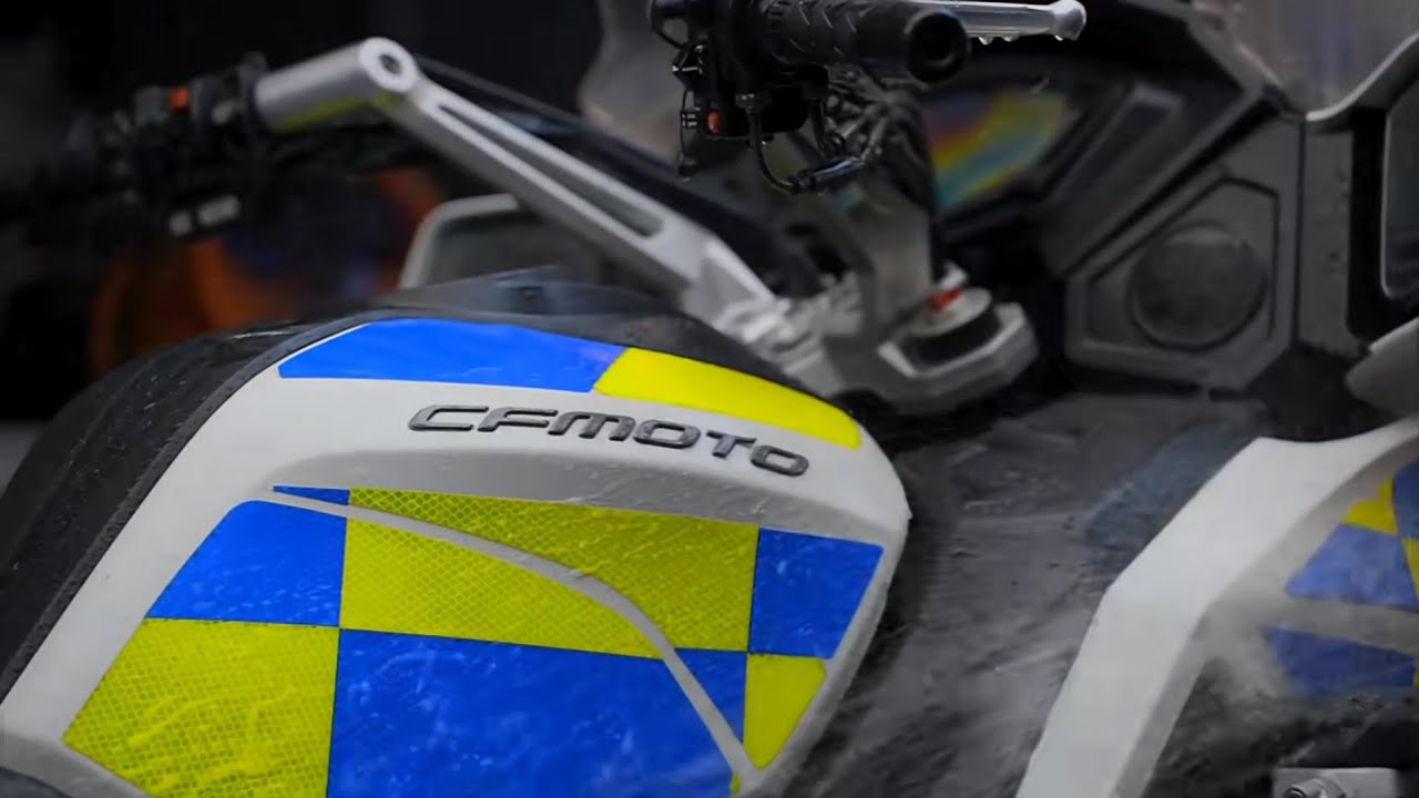 CF MOTO 650 GT POLICE BIKE #cfmoto #650gt #policebike - YouTube