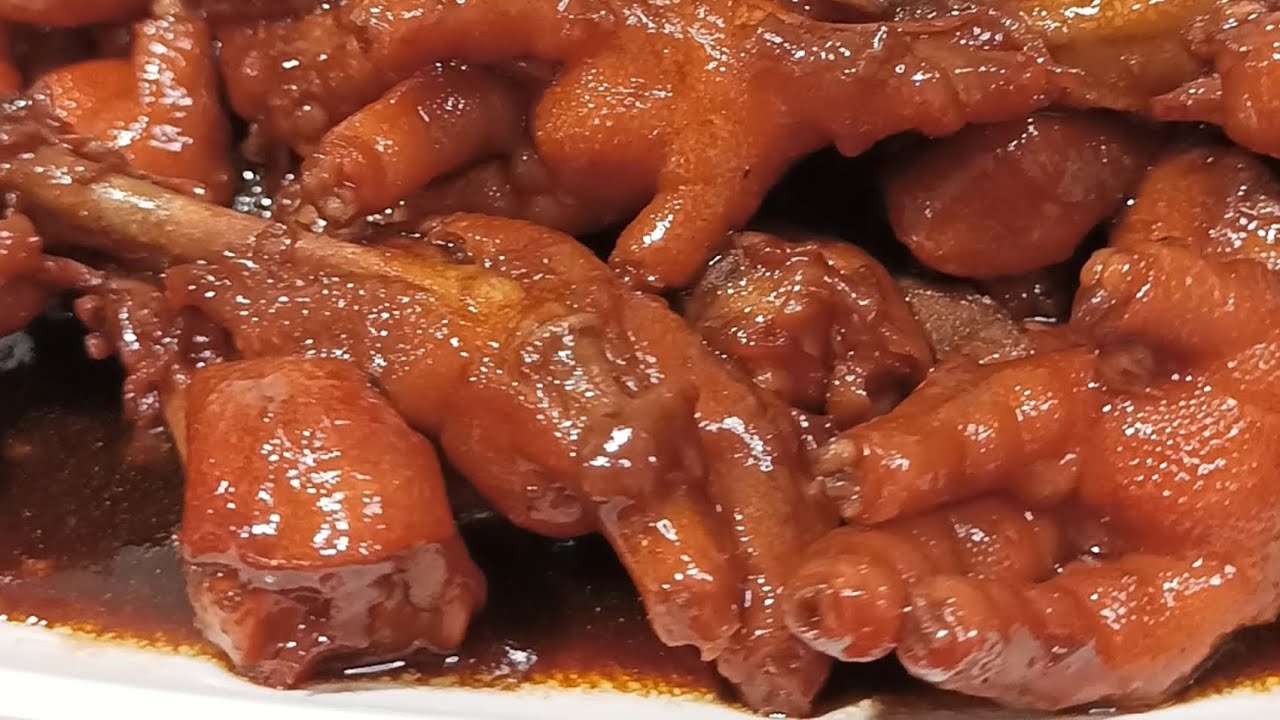 After you watch this, you will never buy chicken feet in the restaurant ...