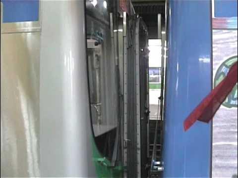 E721系500番台とSAT721系連結 - YouTube