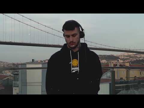From House to House: DJ Set I Residents // Aras Ofluoğlu