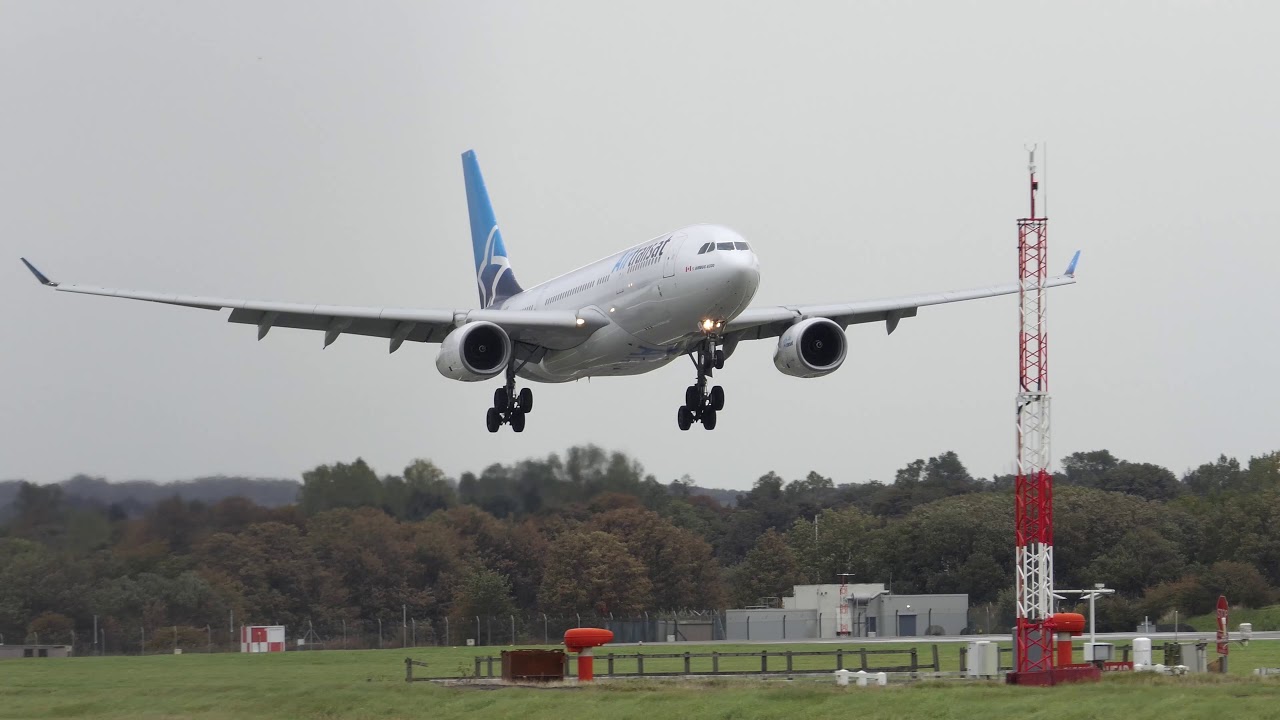 Air Transat A330 - The Azores Glider - Glasgow Airport [4K/UHD] - YouTube
