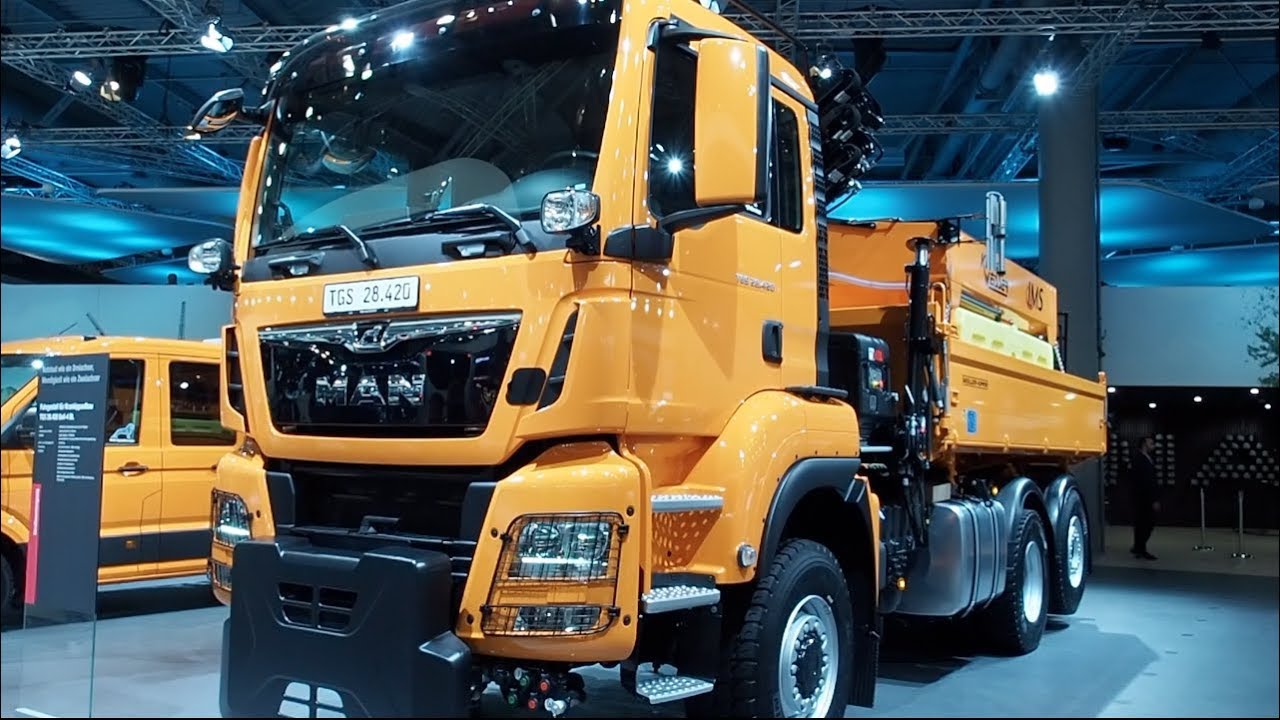 MAN TGS 28 420 6x4 4 BL - YouTube