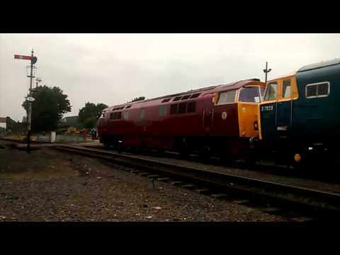 D1015 & D7029 SVR Diesel Gala, 3.10.2015 - YouTube