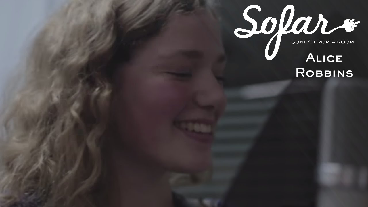 Alice Robbins - Courage | Sofar Nottingham - YouTube