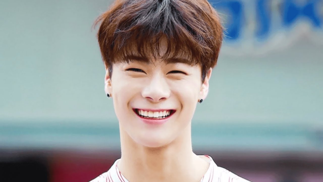 Remembering Moonbin: A Message of Love and Support for AROHA - YouTube