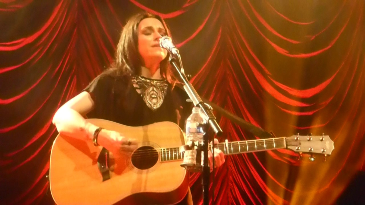 Amy MacDonald - Prepare To Fall - Live At York Barbican - Wed 29th ...