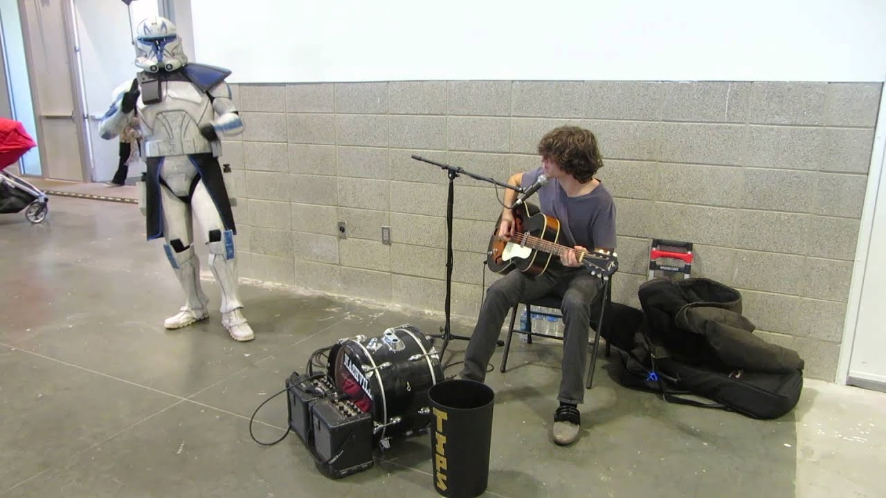 Matt Tedder playing at Wizard World Nashville - YouTube
