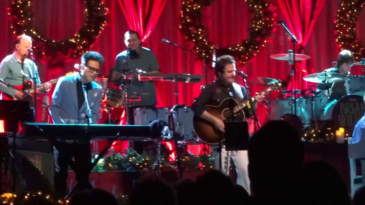 Brian WIlson - 3 - Santa's Beard - Cleveland - 12/1/18 - YouTube