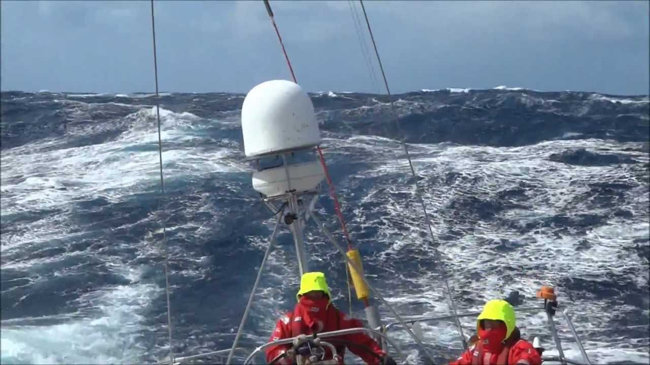 Clipper Race: Pacific Crossing and Huge Waves - YouTube