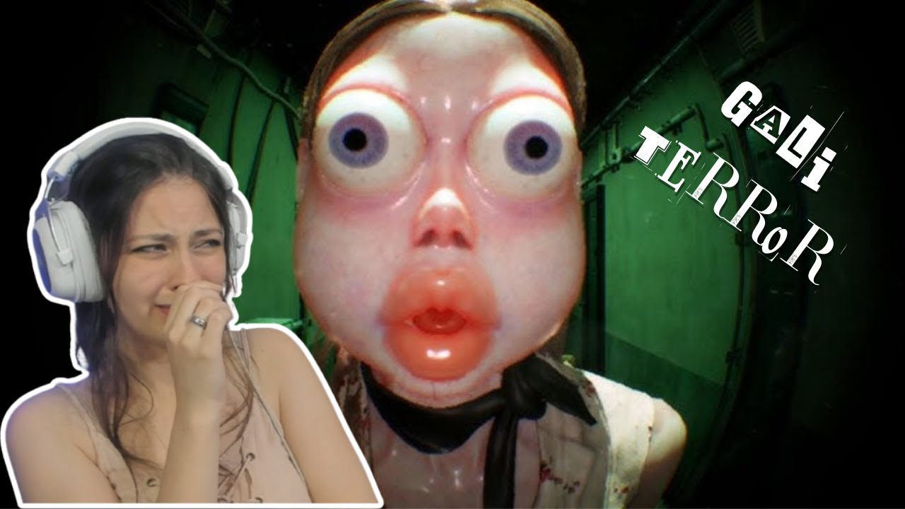 TERROR ABSOLUTO | Who's at the door? - YouTube