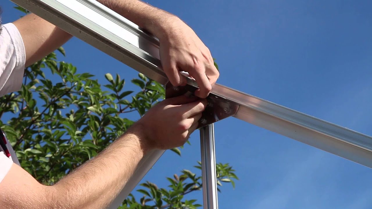 Vitavia Greenhouse Assembly - Ridge Bar - YouTube