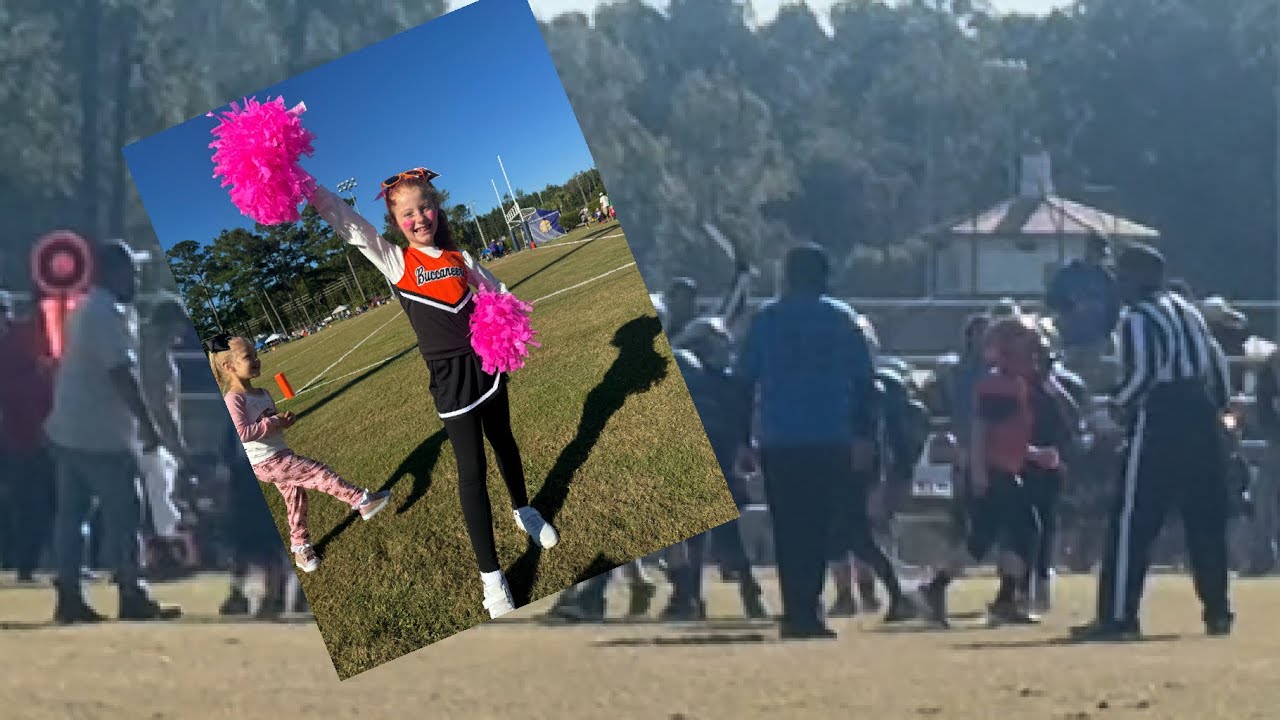 Child’s parent fighting referee at child’s football game - YouTube