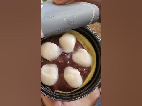 Yama mochi matcha dessert at Costco is fantastic! - YouTube