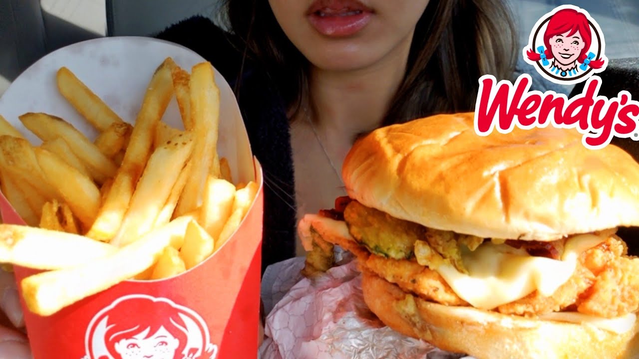 ASMR EATING WENDY’S CAR MUKBANG Spicy Hot Honey Chicken Sandwich 먹방 ...