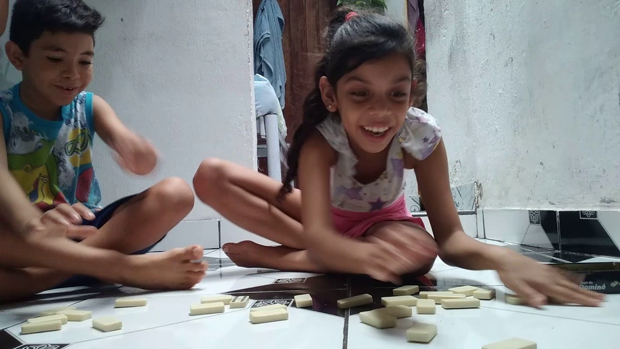 Brincando Com A Minhas Prima Youtube