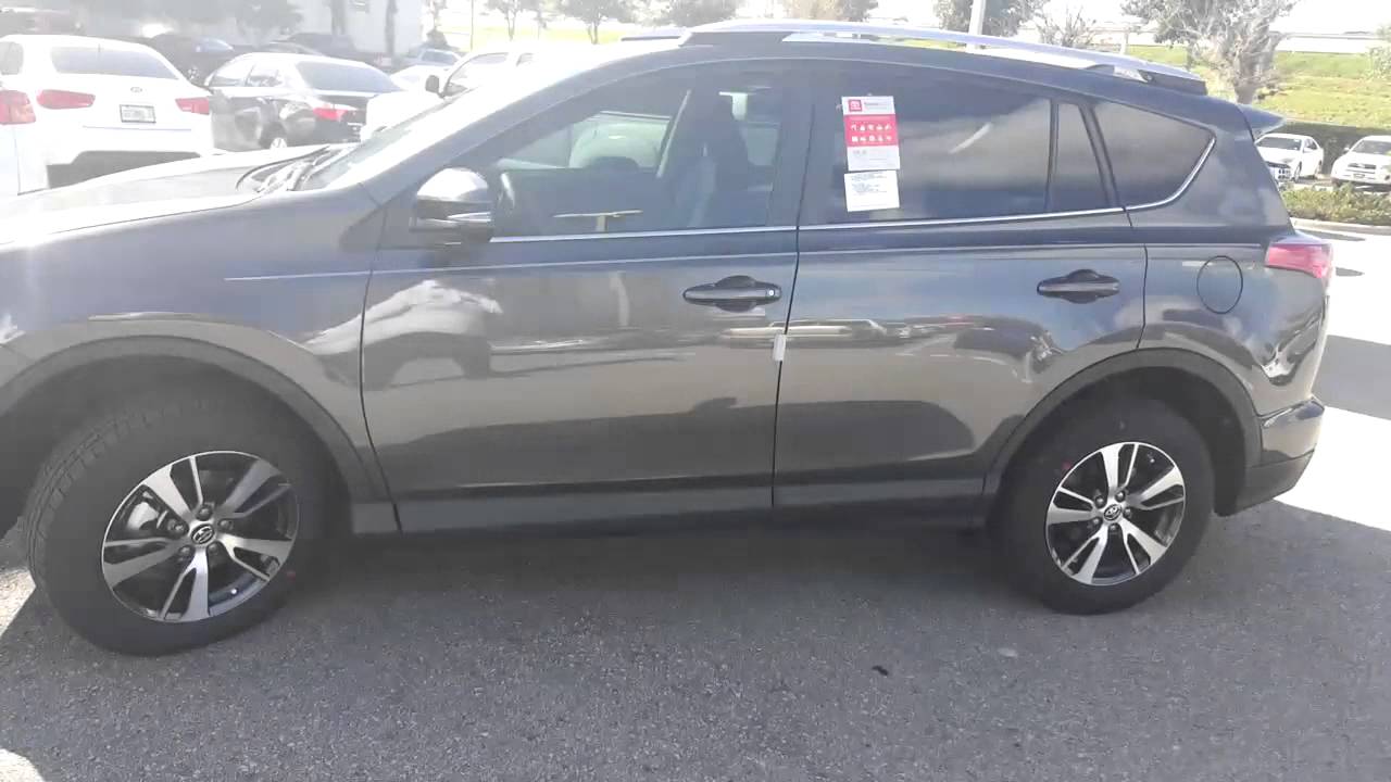 2016 Rav4 XLE - YouTube