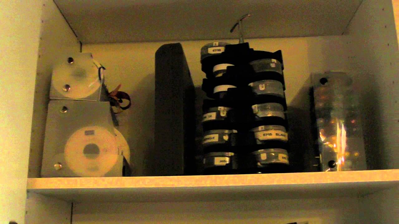 Visite de l'atelier de Nancy Gauthier - YouTube