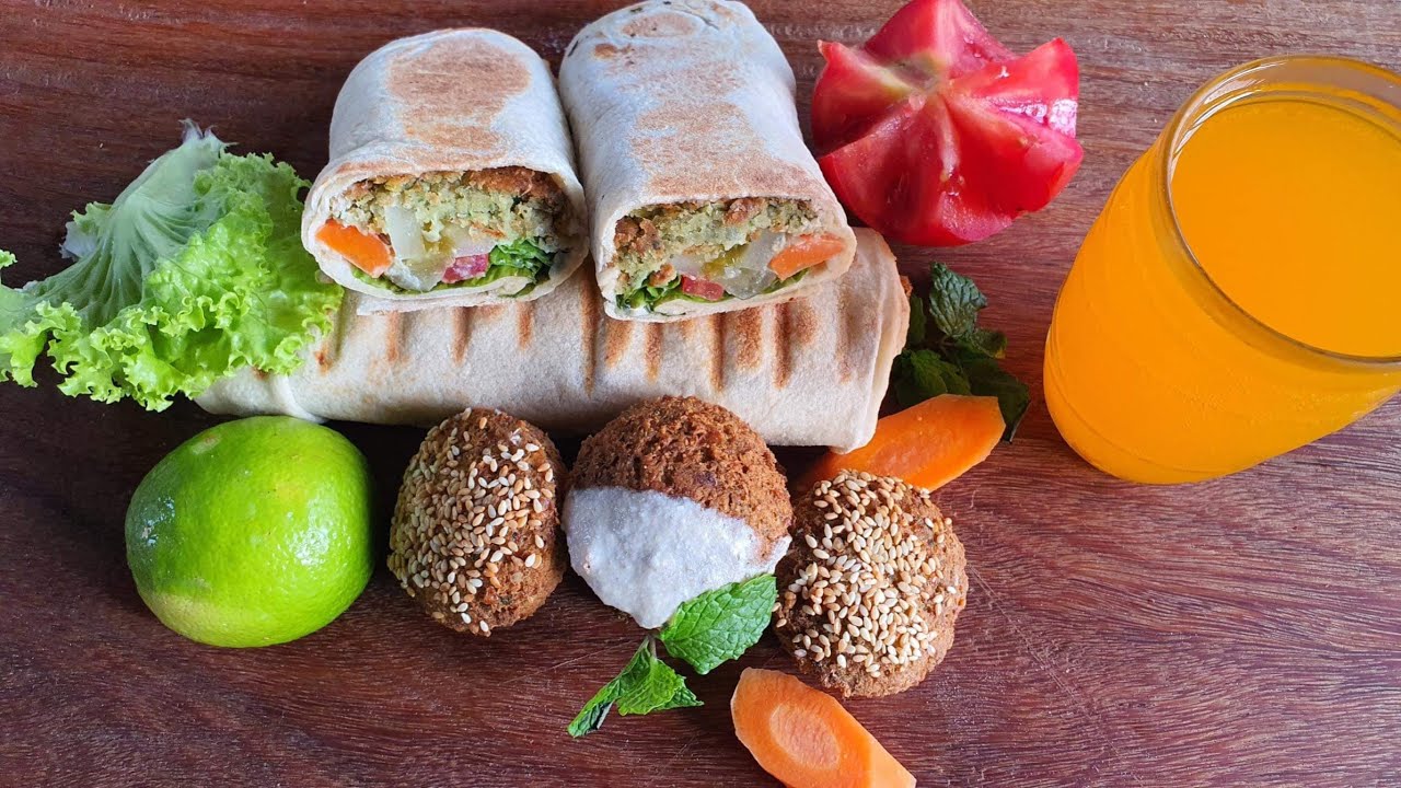 falafel sandwich: learn to make Syrian bread and fried chickpea balls ...