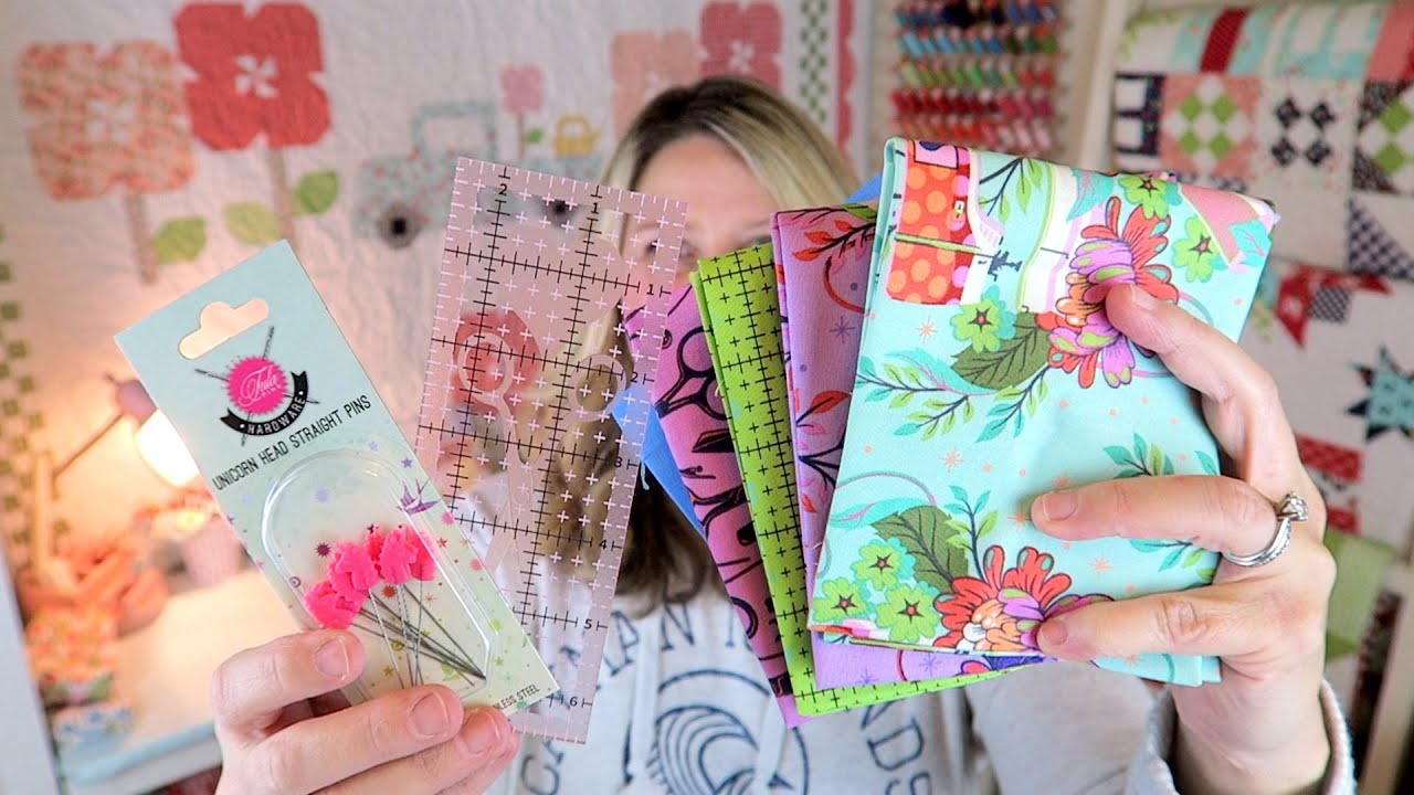 March 2020 Sew Sampler Subscription Box // UNBOXING! - YouTube