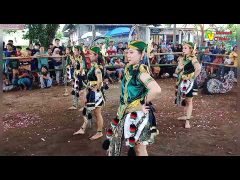 Sekar Nareswari Jathilan Putri yg cukup populer di kalangan masyarakat Sleman .#kudalumping #cantik