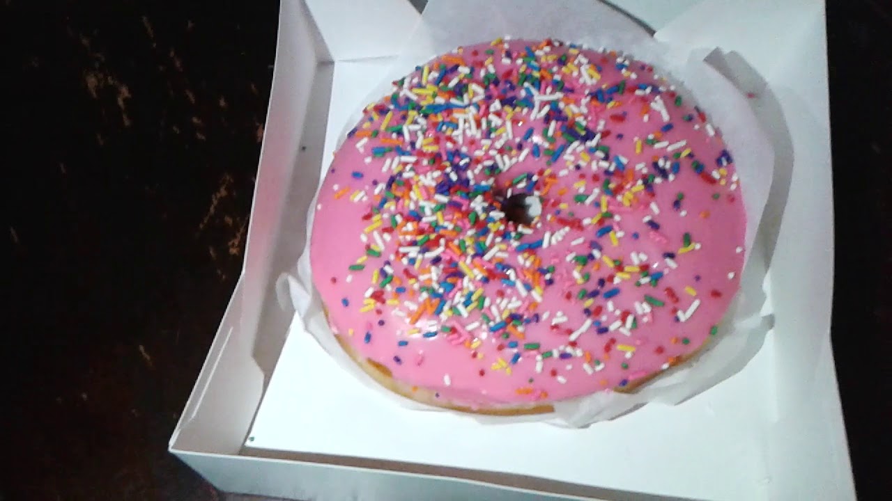 Dona gigante de Homero Simpson - YouTube