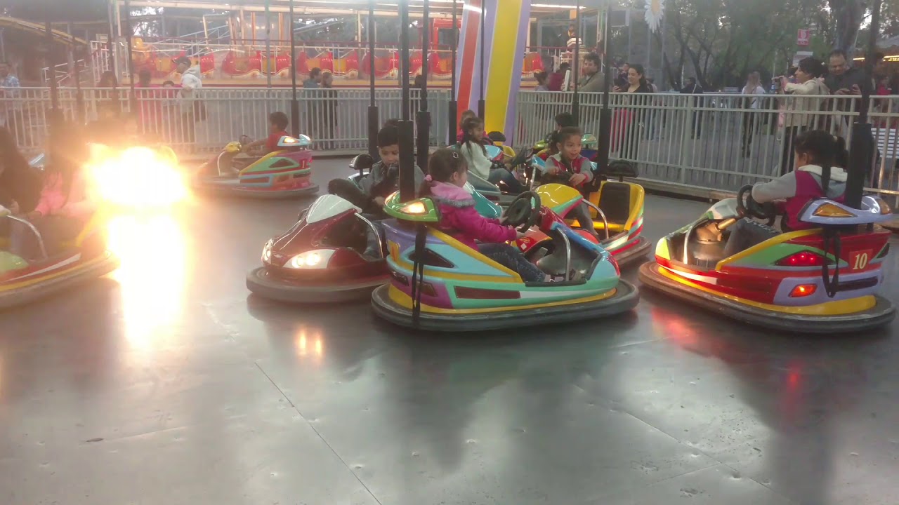 Carros chocones(1) - YouTube