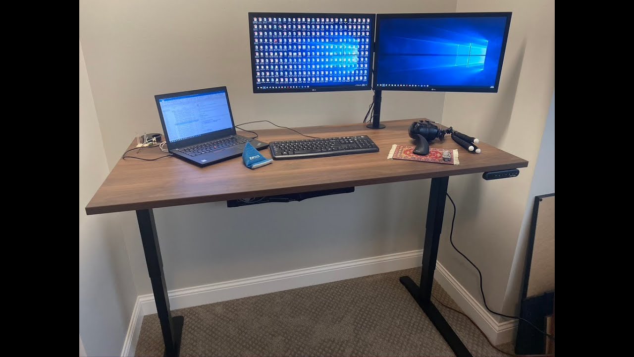 Building and Setting up a Standing Desk (Uplift Desk) with Two Monitors ...