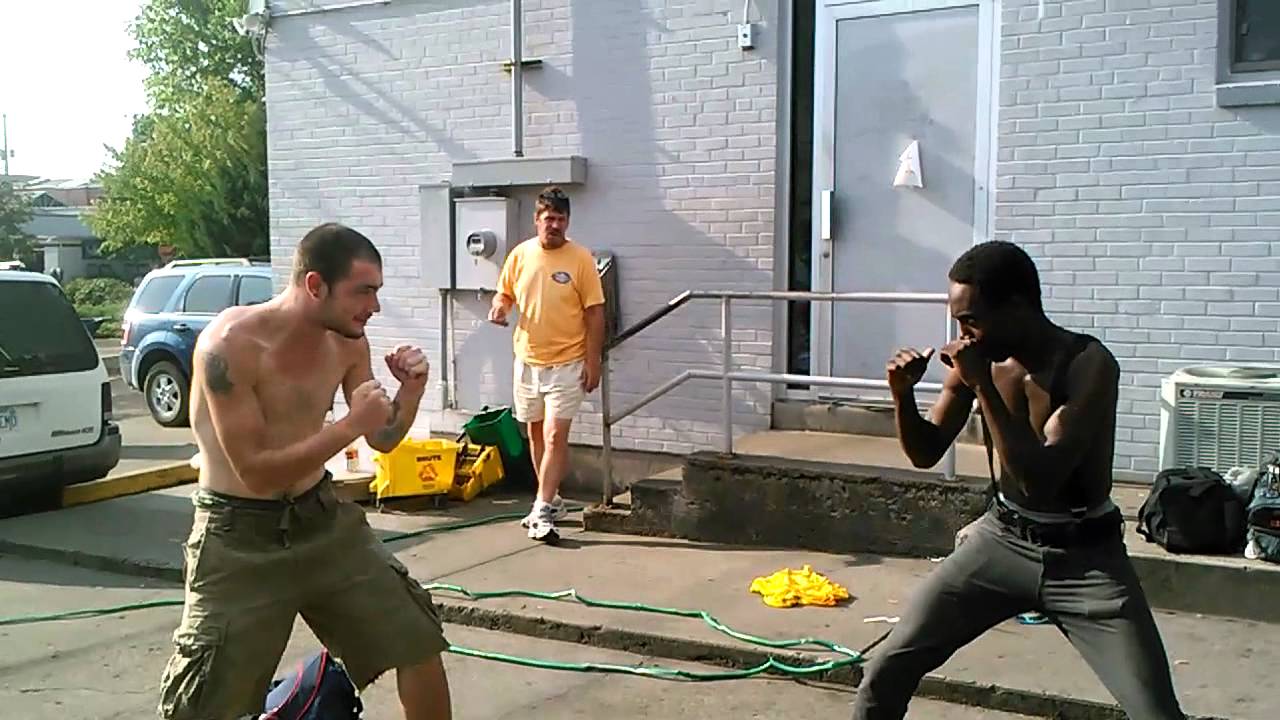 Homeless bum fight!!!!!! - YouTube