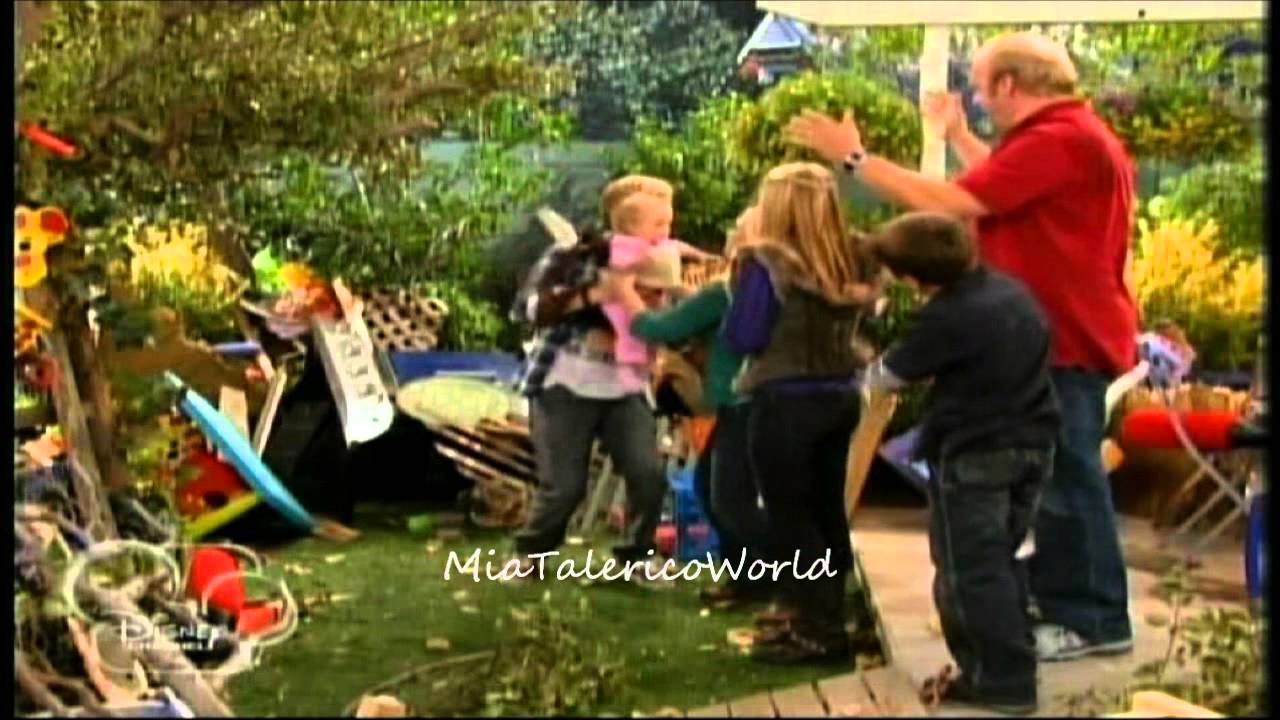 Mia Talerico on Good Luck Charlie - Episode Up a Tree [2/2] - YouTube