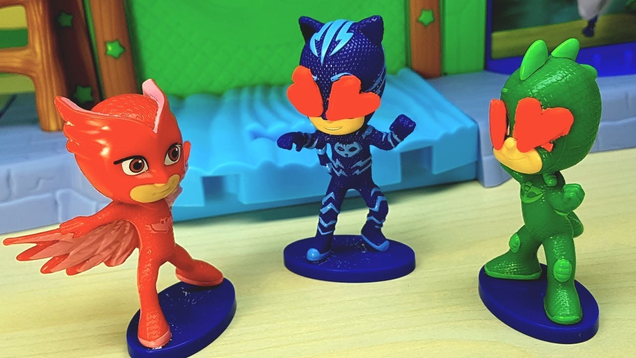 PJ MASKS SUPER PIGIAMINI INNAMORATI FULL EPISODES - Pat il Postino ...