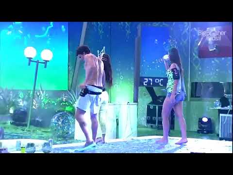 BBB20 Bianca, Prior e Ivy dançando \