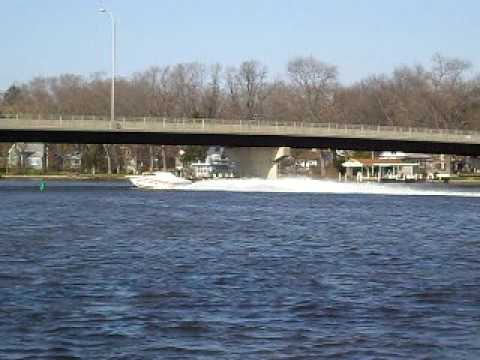 Fountain Canopy Race Boat 35 FT World's Fastest Vee Bottom Canopy Race ...