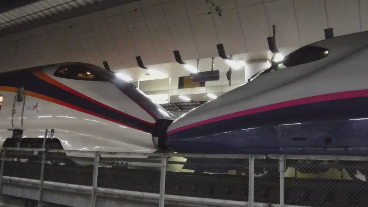 JR東京駅下り20番線に、東北新幹線E2系新幹線J67仙セシ+山形新幹線E3系L55山,仙カタが到着！ - YouTube