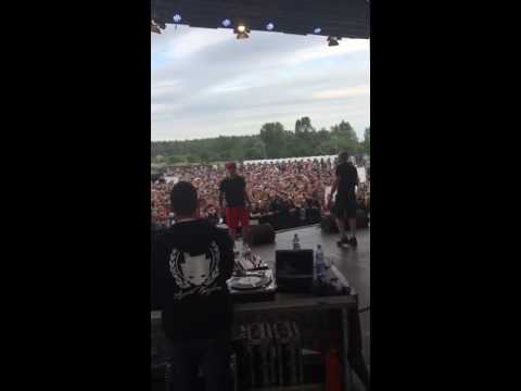 AK - Ulice mi dala lekci (Votvírák live 2016)