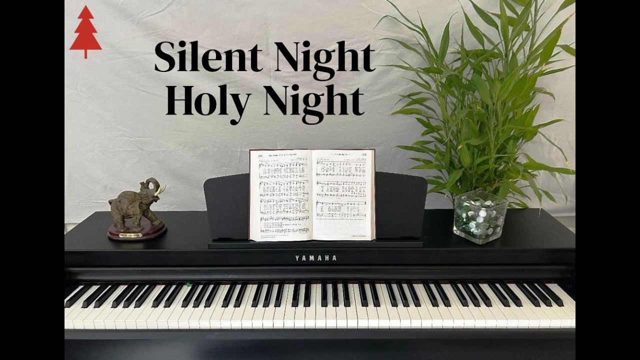 Silent Night - Piano Accompaniment with Lyrics - YouTube