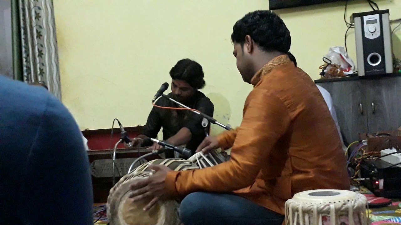Krishna deshmukh bhajan at poshir 2 - YouTube