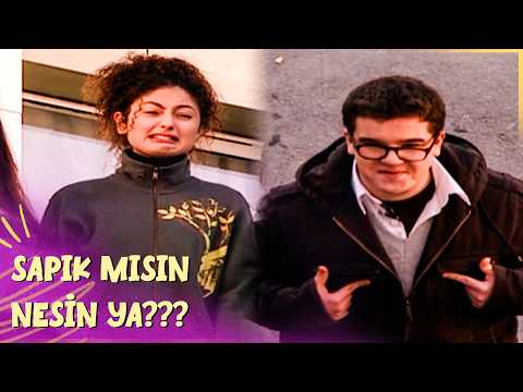 Bu çocuk bana aşık oldu galiba 🤢 | Kıvılcım