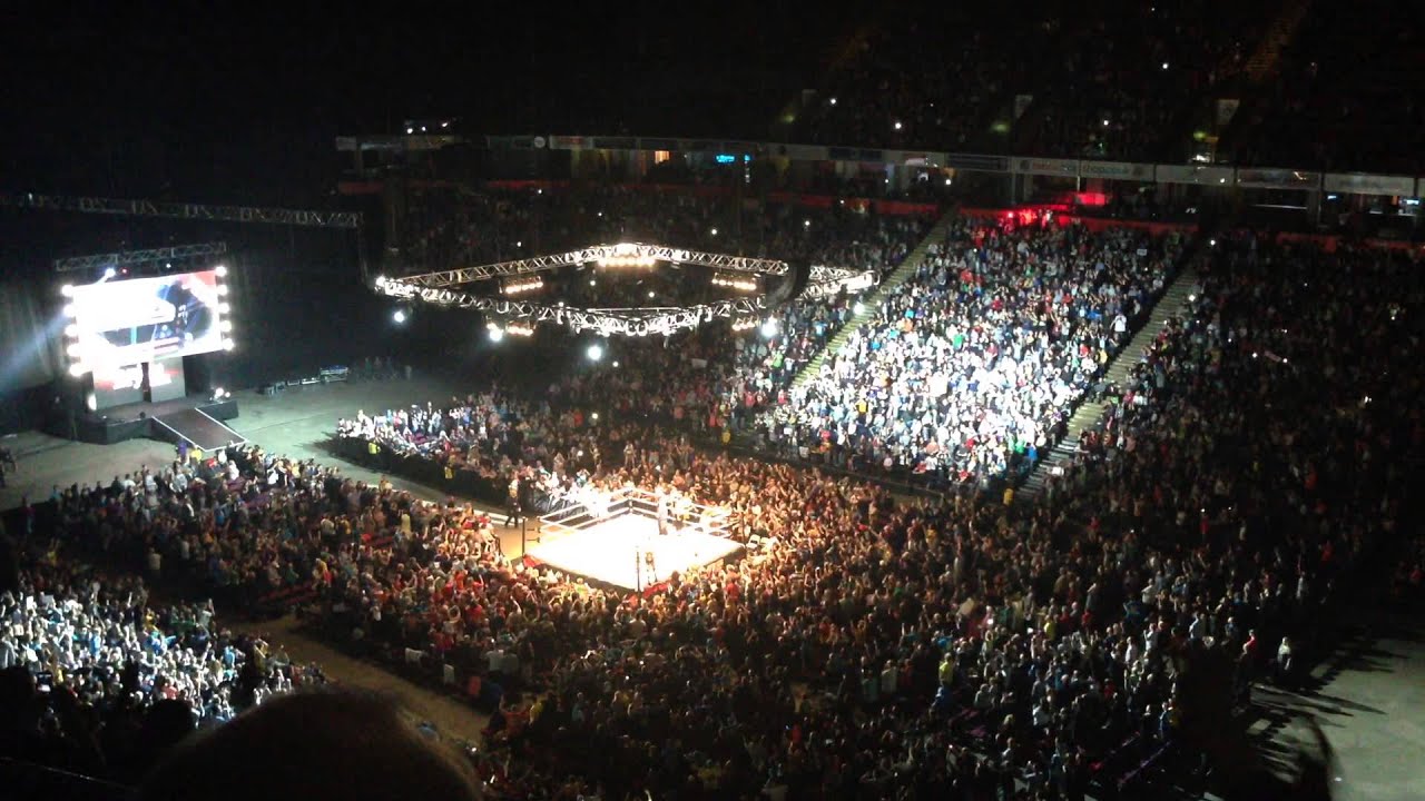 WWE Manchester, 12th April 2015 - Daniel Bryan - YouTube