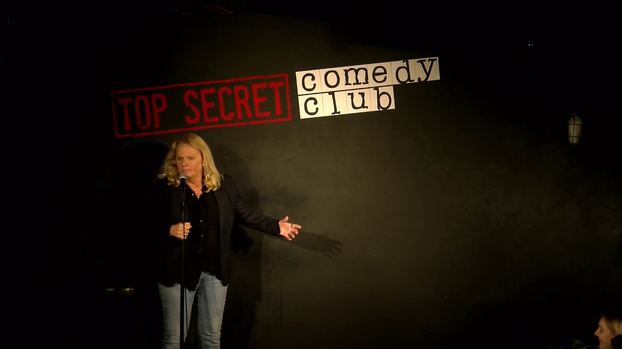 LOIS LONDON CT 2019 - YouTube