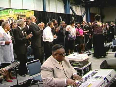 2011 COGIC AIM Convention in Houston, Texas Tues night - YouTube