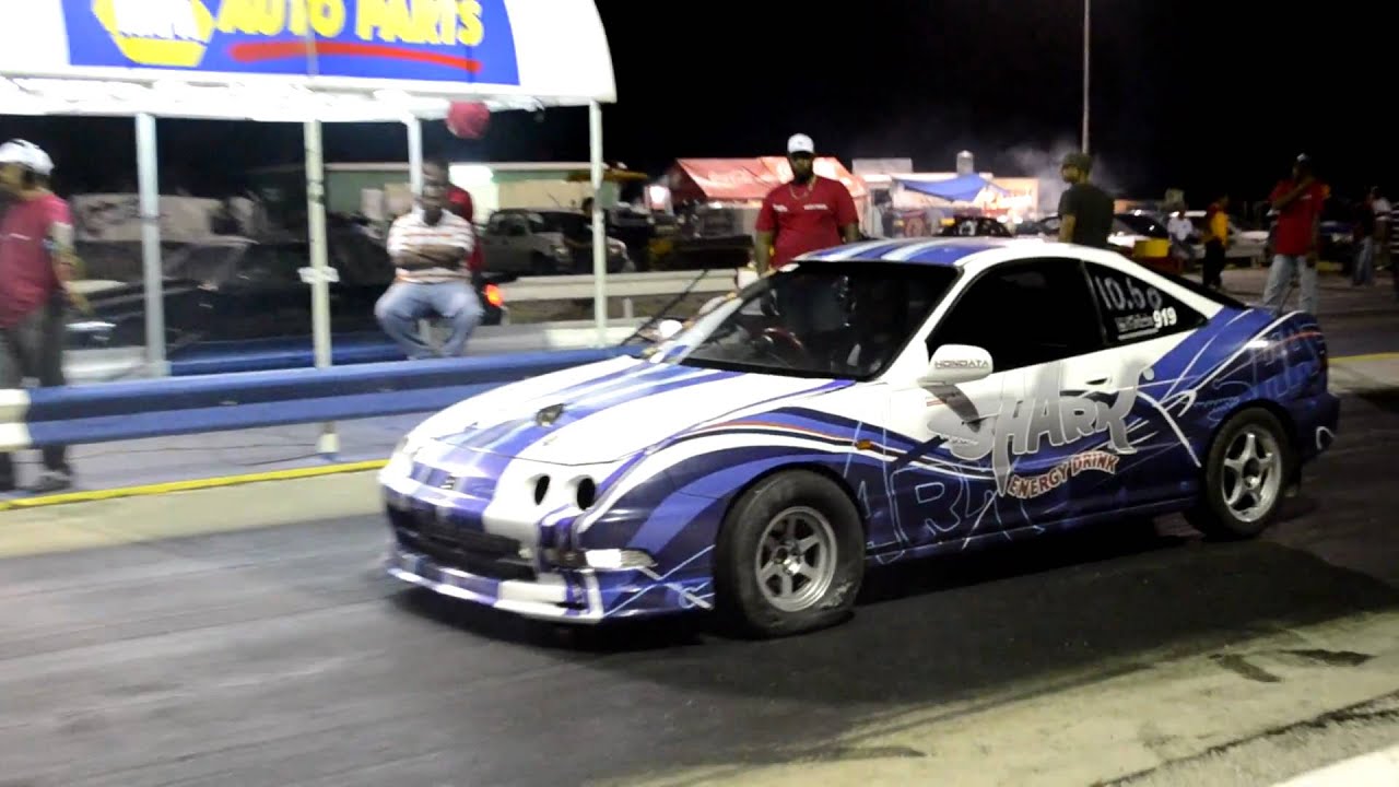 Acura Integra-Curacao Drag Fest 2011 (HD) - YouTube