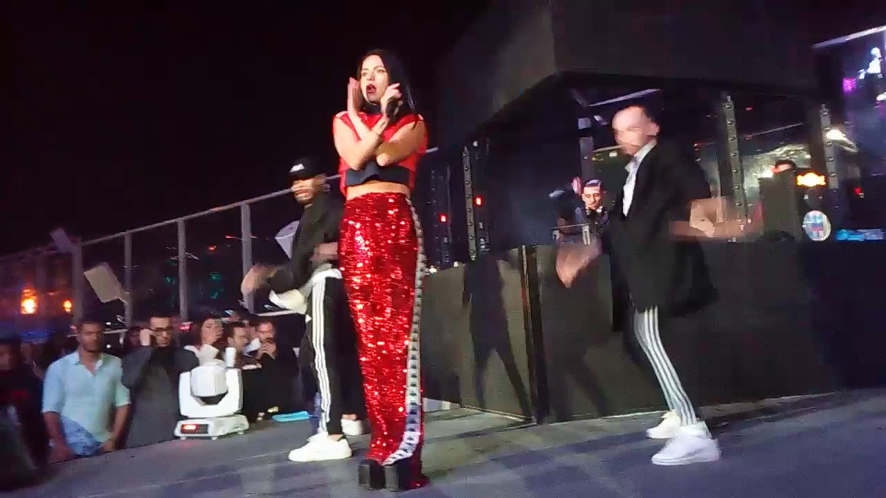 Inna live in Doha 2018 (10) - YouTube