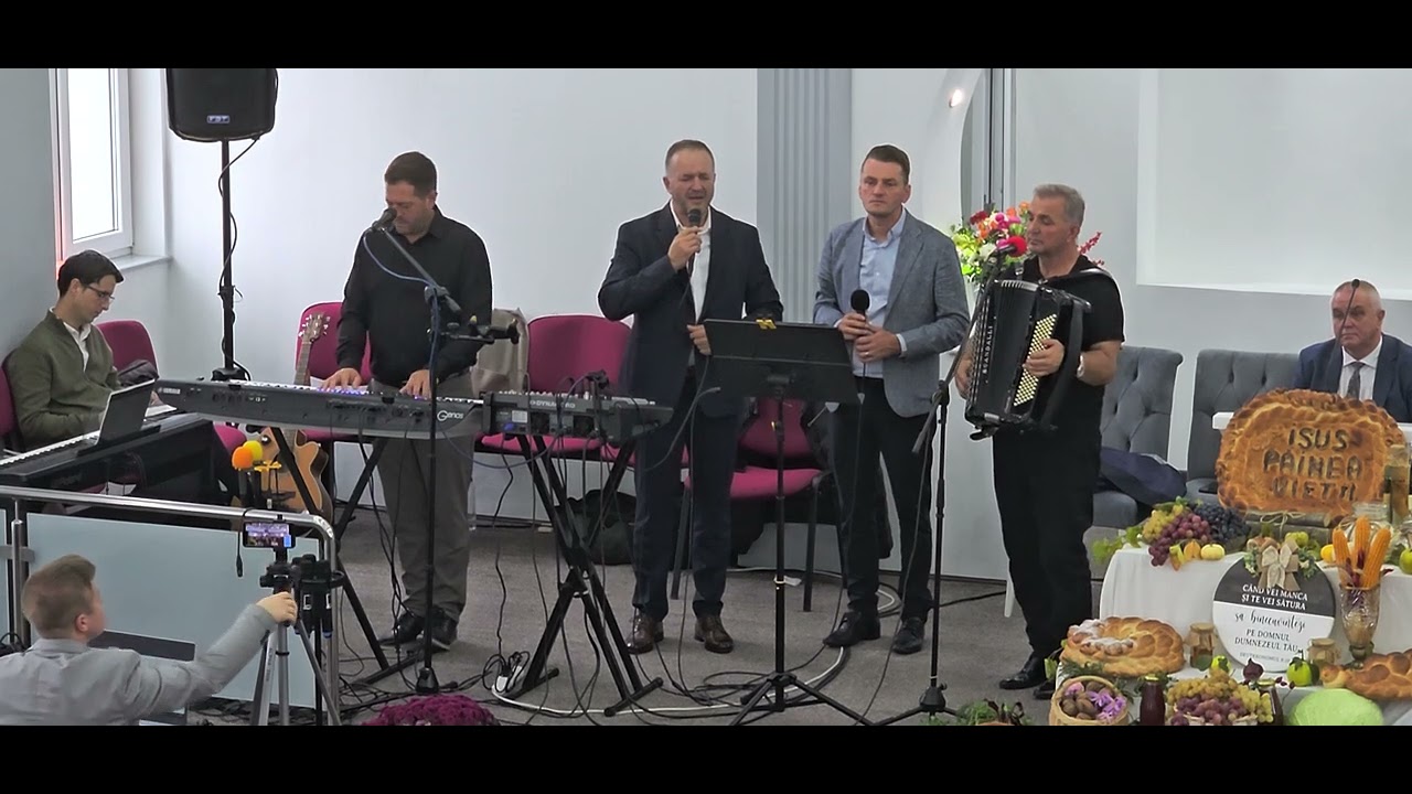 Frații Buble & Puiu Chibici & Marius Bernat - La crucea Ta - YouTube