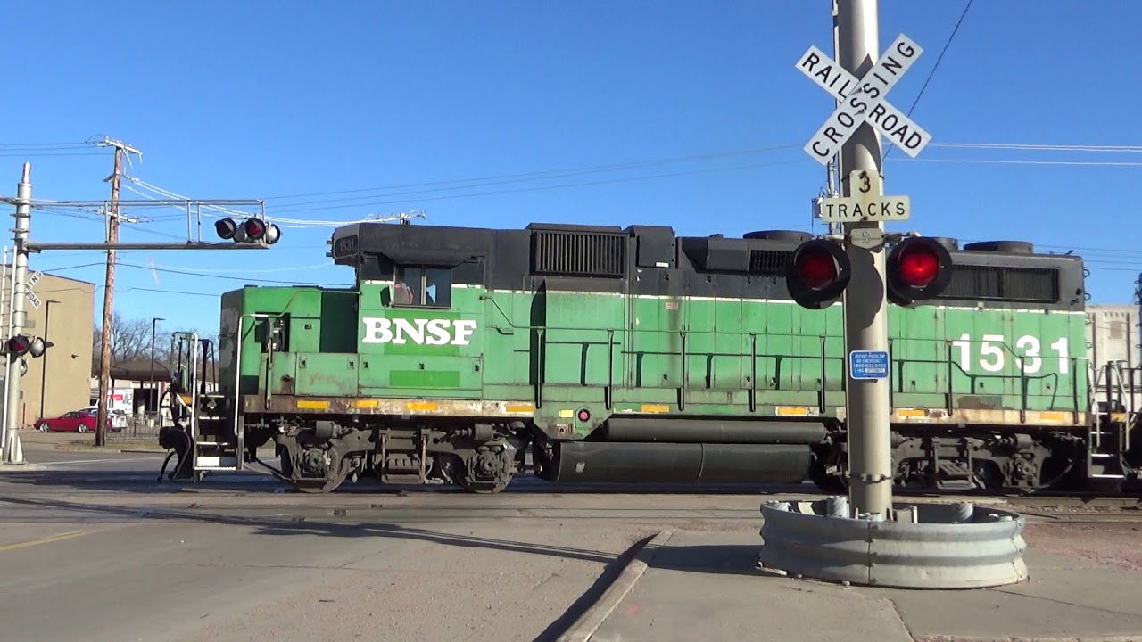 BNSF 1531 Sioux Falls, SD 11-22-19 - YouTube