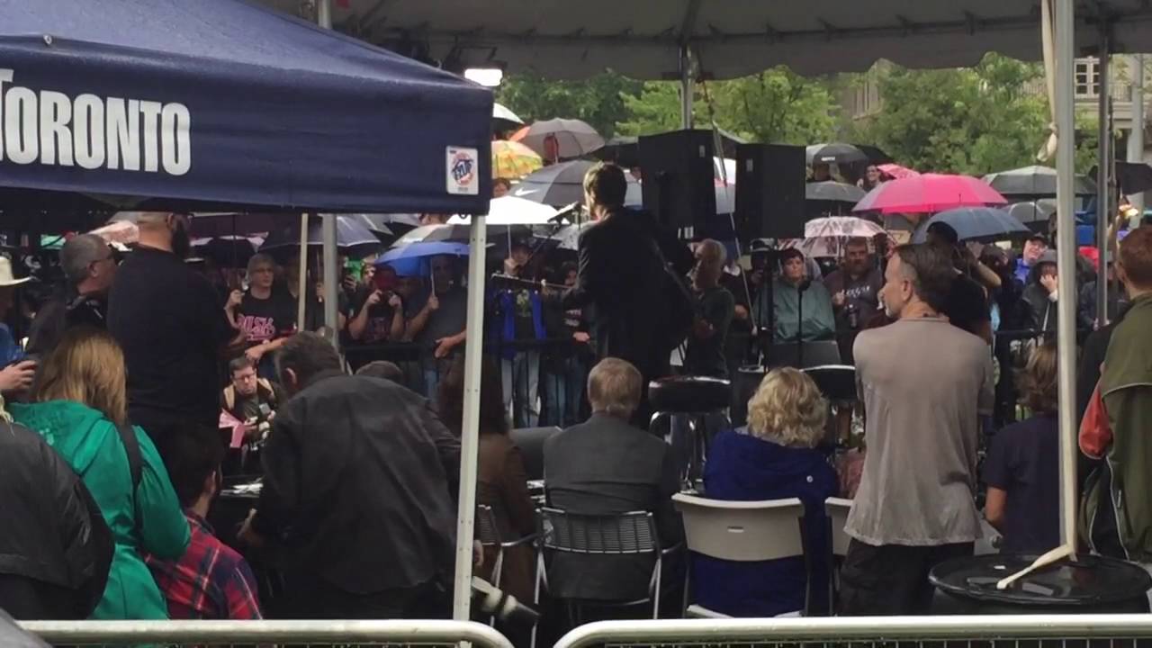 Rush in the Park: Jacob Moon - Subdivisions (acoustic) - YouTube