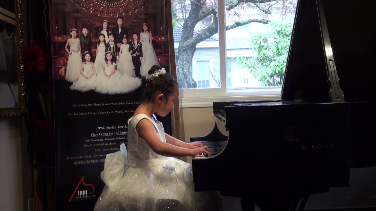6 Years Old Nini Lu plays Menuet in D Minor by J.H. Buttsett - YouTube