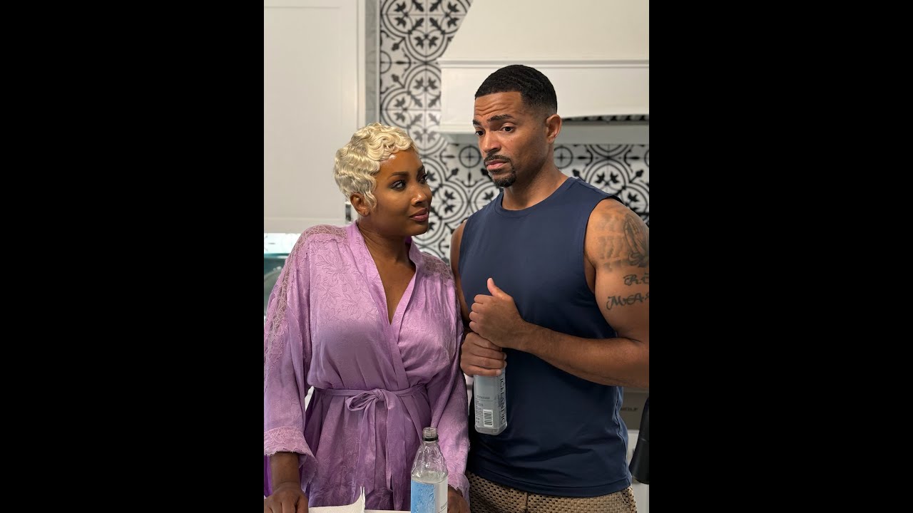 When Amber ask Anthony how was Shayla acting today! - YouTube