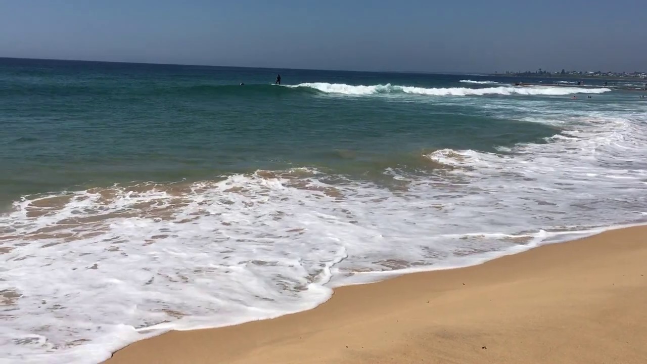 Austinmer Beach. Sydney. - YouTube