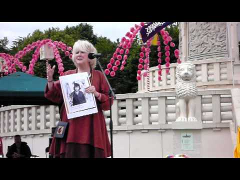 Caroline Scattergood Shine a light on Tibet speaking at the - YouTube