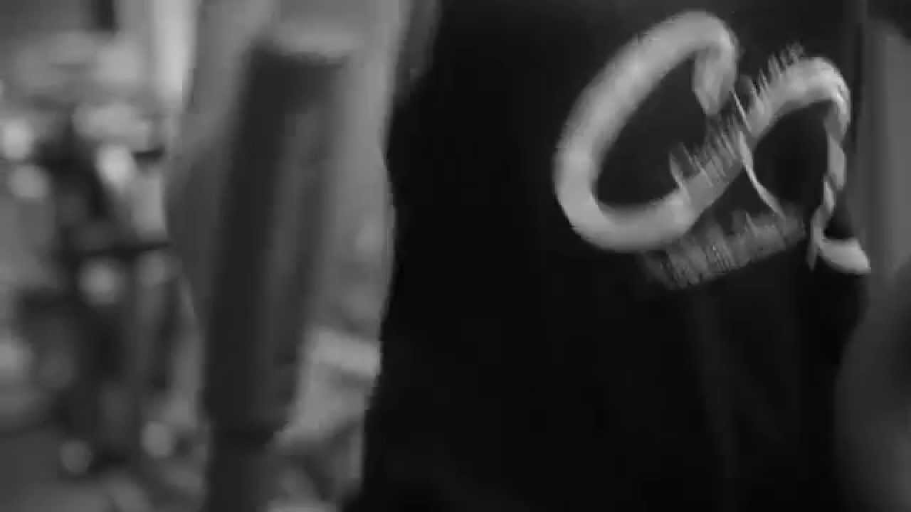 Moeva London Breast Cancer Awareness Campaign - #ipinkican - YouTube
